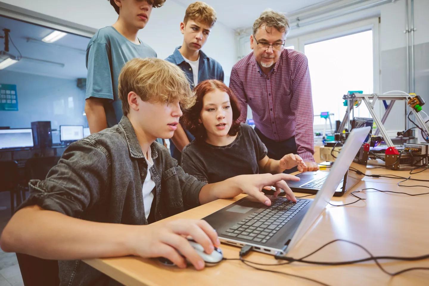 Best Way to Learn Coding as a Student | Transcript