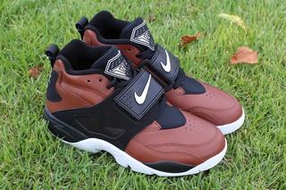 Air Diamond Turf - Sneaker Freaker
