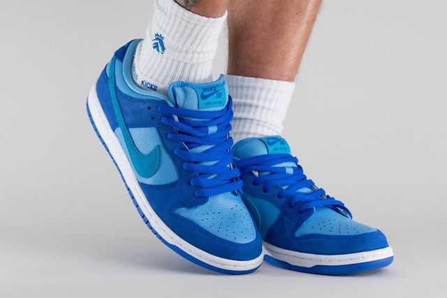 On-Foot with the Nike SB Dunk Low ‘Blue Raspberry’ - Sneaker Freaker