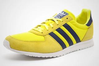 adidas Adistar Racer (Wolverines) - Sneaker Freaker