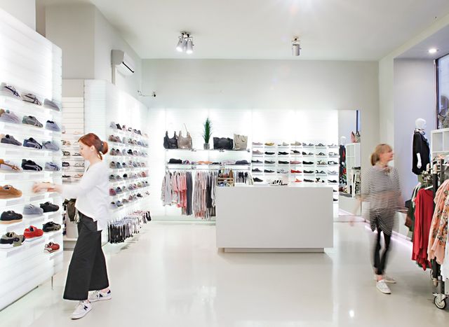 Footsteps - Sneaker Freaker