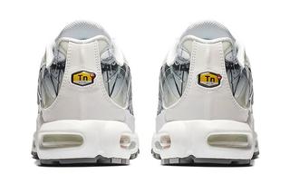 More Images of New Nike 'Le Requin' TNs Emerge from the Deep - Sneaker ...