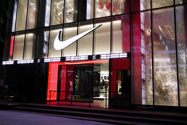 Look Inside: The Nike Rise Seoul Concept Store is a Retail Dream ...