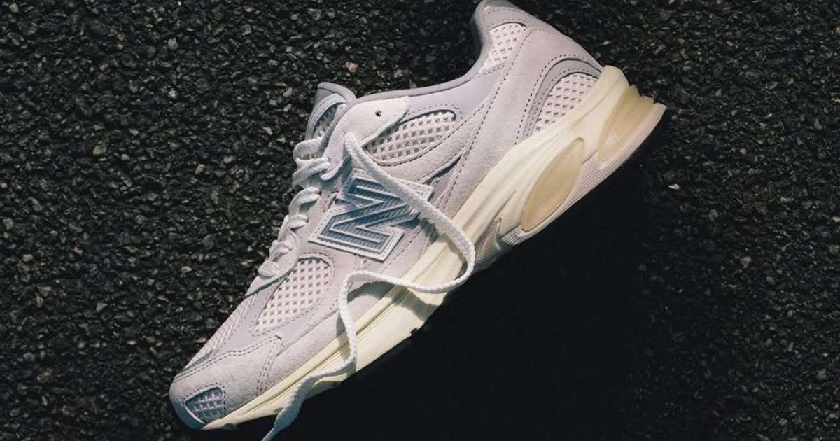 'Moonbeam' Magic: END. Unveil NB 2010 Exclusive - Releases