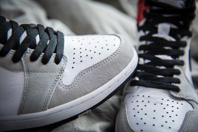 Fresh Pics: Air Jordan 1 'Light Smoke Grey' - Sneaker Freaker