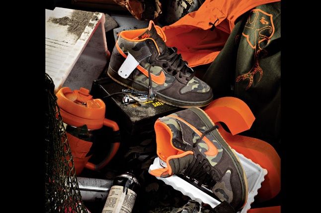 Nike SB Dunk Pro Book - Sneaker Freaker