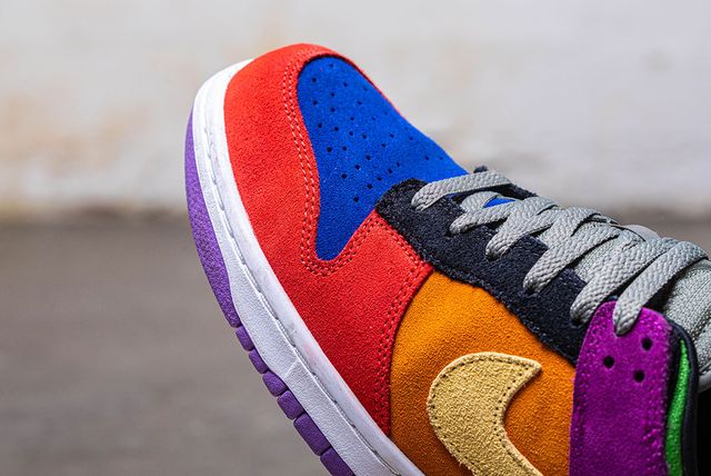 Nike Dunk versus Nike SB Dunk: Breaking Down the Differences - Sneaker ...