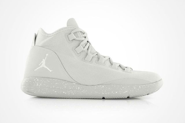 Jordan Reveal (Light Bone) - Sneaker Freaker