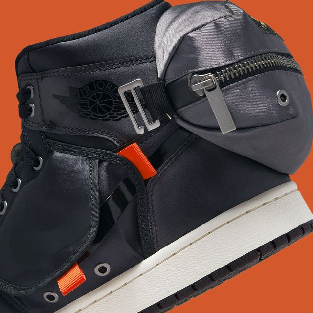 Packs and Pouches Punctuate the Air Jordan 1 'Stash' - Sneaker Freaker