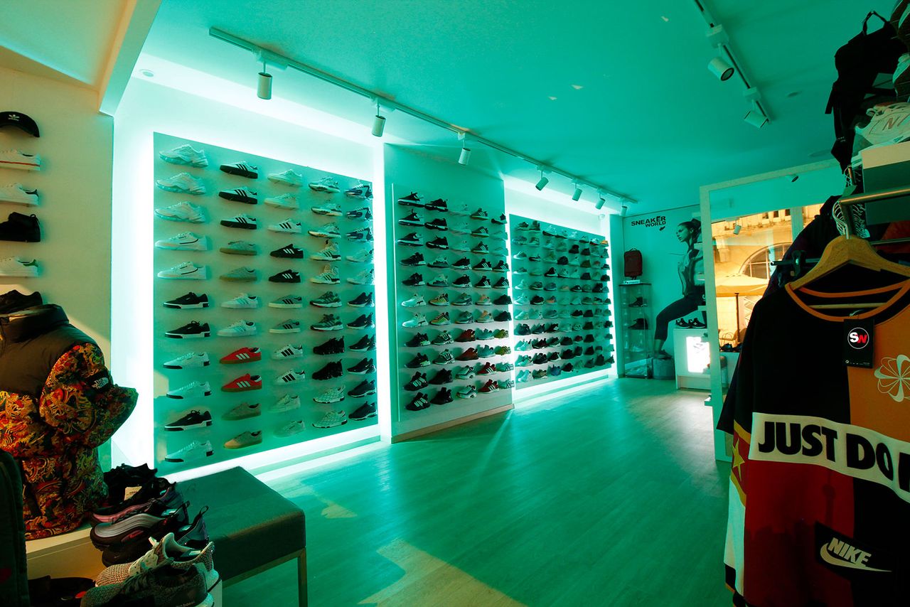 Sneakerworld - Sneaker Freaker