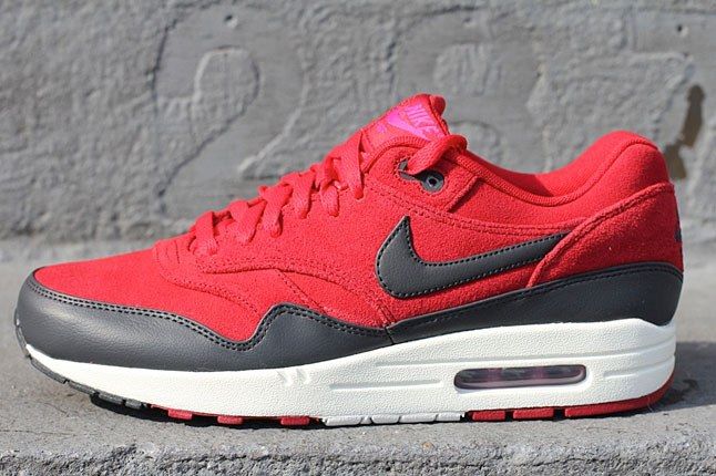 Nike Air Max Premium (Gym Red) - Sneaker Freaker