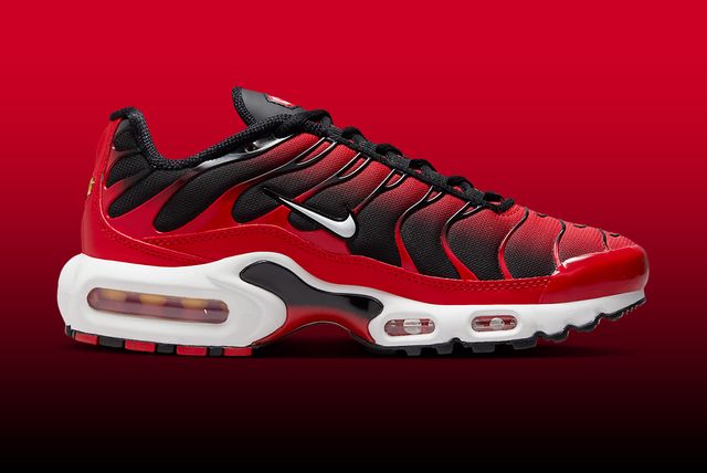 Another Black and Red Combo Reaches the Nike Air Max Plus - Sneaker Freaker