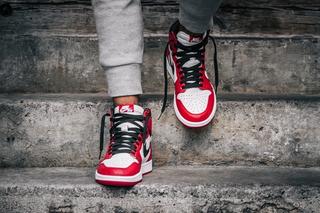 Air Jordan 1 (Chicago) - Sneaker Freaker