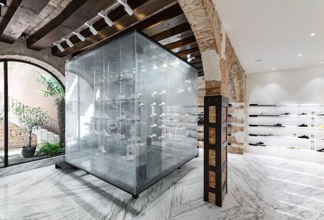 How Will COVID-19 Impact the Future of Sneaker Retail? - Sneaker Freaker