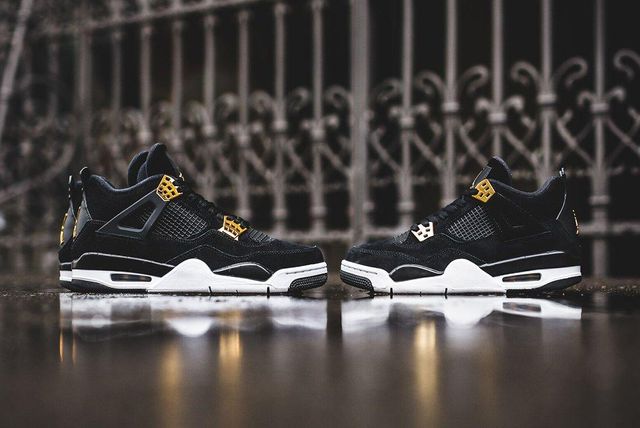 Air Jordan 4 (Royalty) - Sneaker Freaker