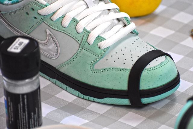 Tagz Footwear Mines the Custom ‘Diamond Lobster’ Nike SB Dunk Low ...