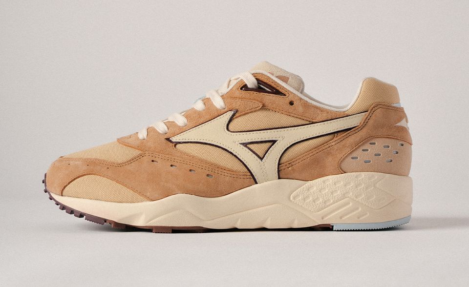 Mizuno Gets Ready For Fall on the Contender - Sneaker Freaker