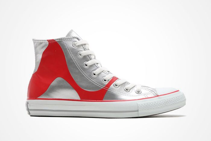 Ultraman X Converse - Sneaker Freaker
