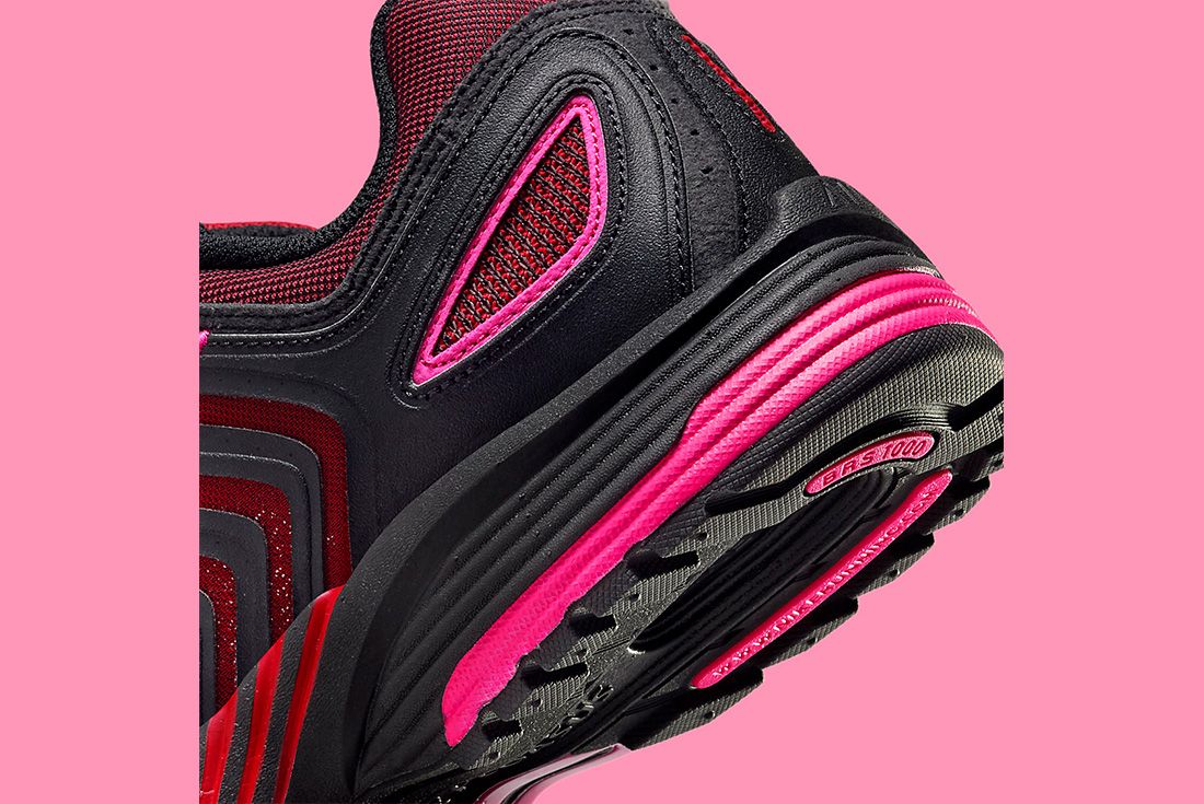 CDG 180 Vibes Hit the Nike Air Pegasus 2K5 - Industry News