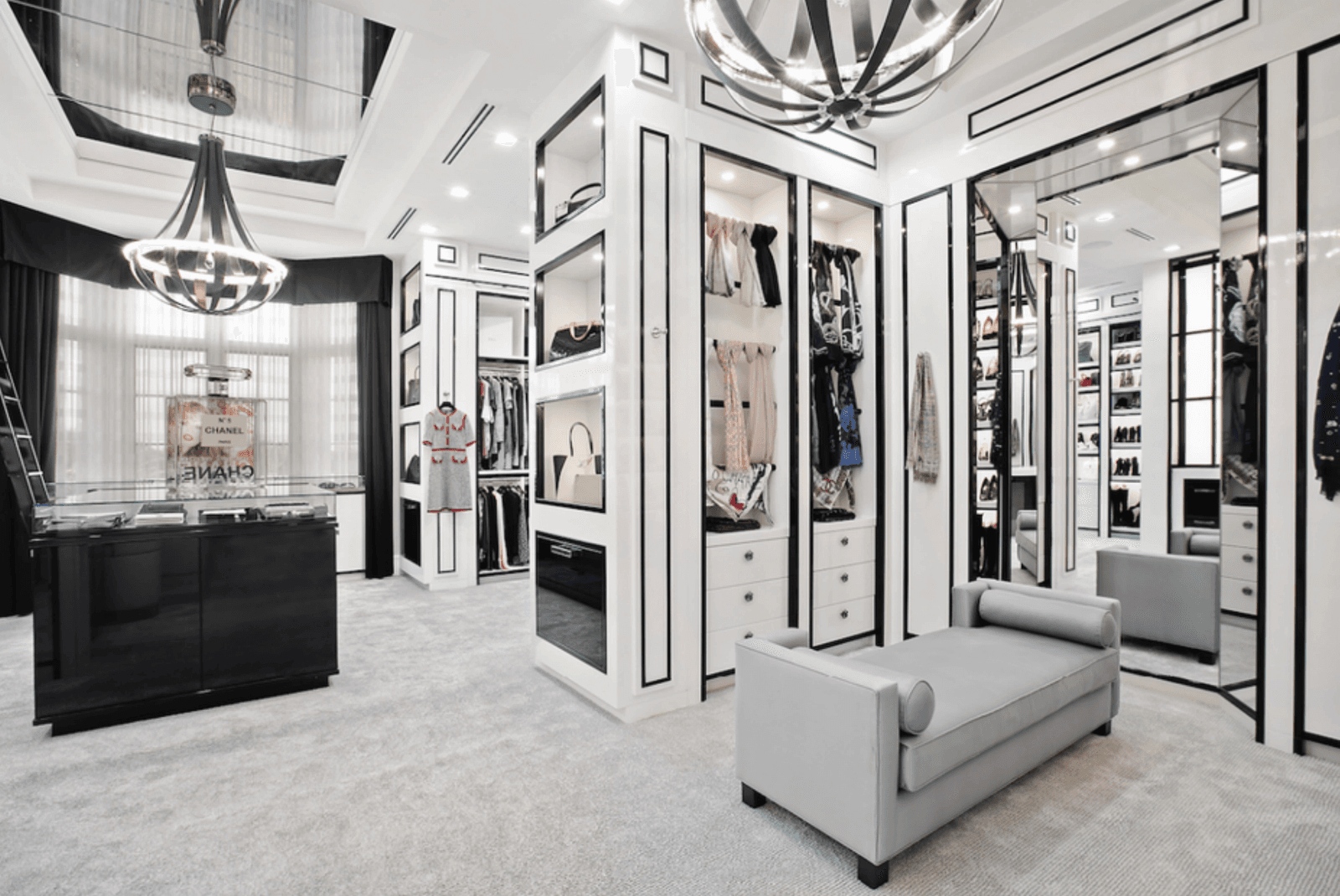 This $20 Million Mansion Has Jordan- and Chanel-Themed Closets ...