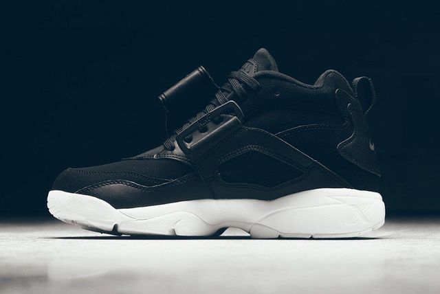 Nike's Air Diamond Turf Is Forever - Sneaker Freaker