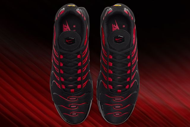 Watch Your Step: The Nike Tuned 'Red Belly Black' is Back! - Sneaker ...