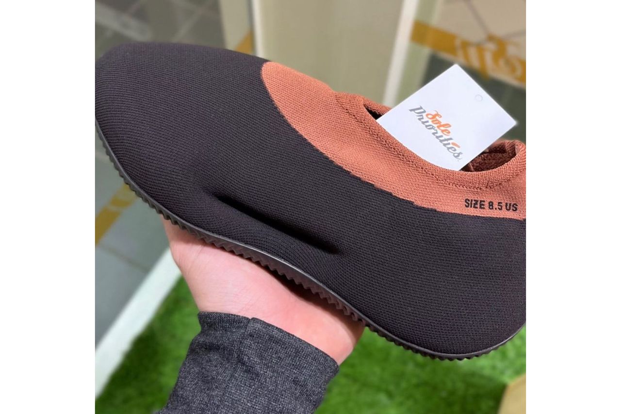 adidas Yeezy Knit Runner 'Stone Carbon' Release Info - Sneaker Freaker