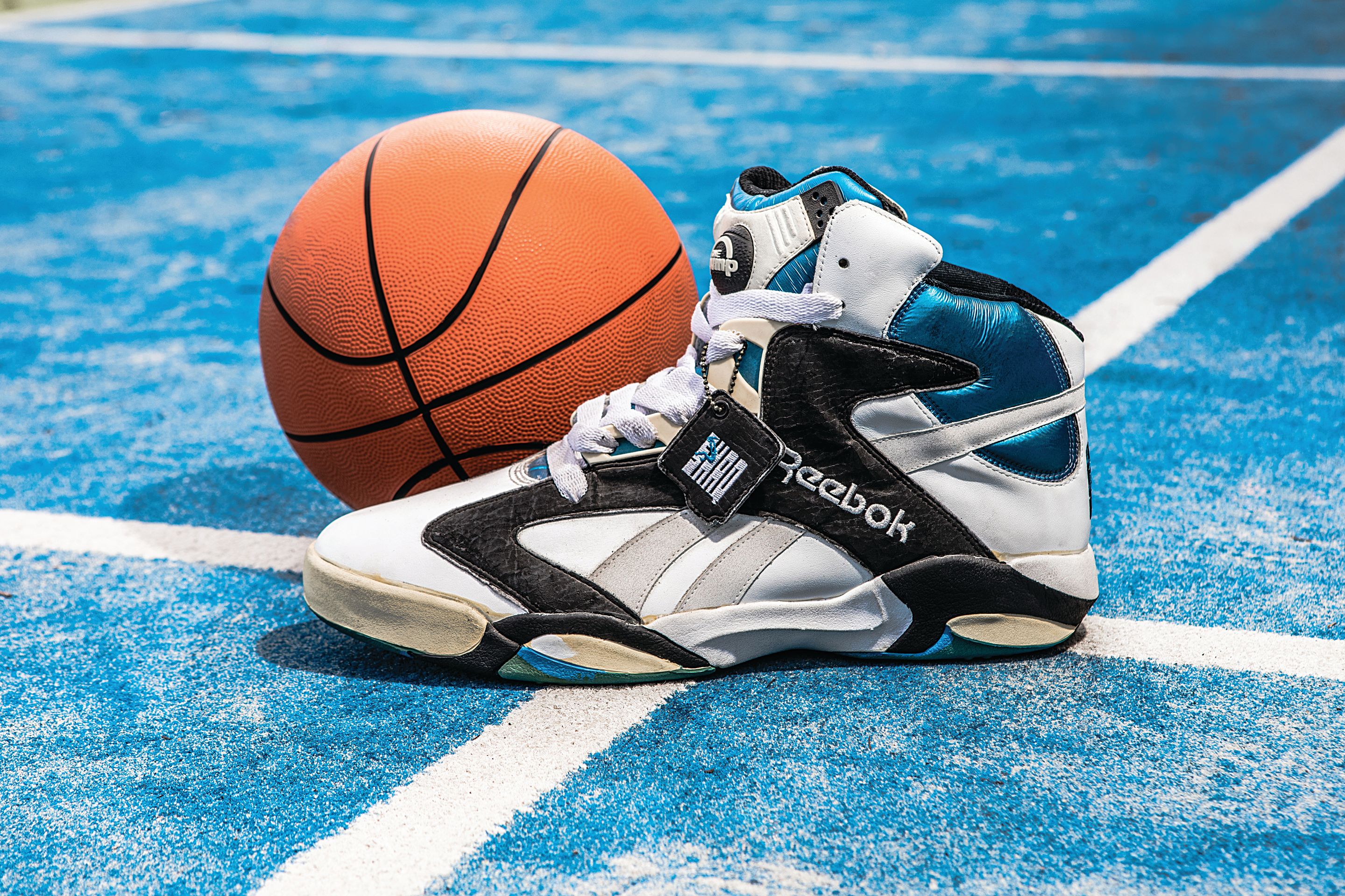 Reebok and Shaq Send Size 22 Sneakers to Teenager With Potential World ...