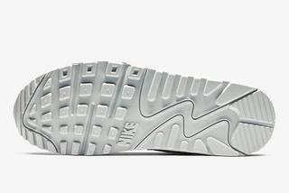 Nike Drop an Air Max 90 For Snow Bunnies - Sneaker Freaker