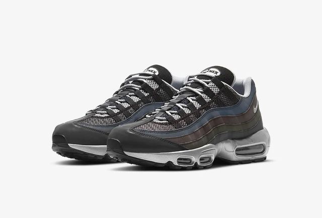 This Nike Air Max 95 Gets Interesting When the Sun Goes Down - Sneaker ...