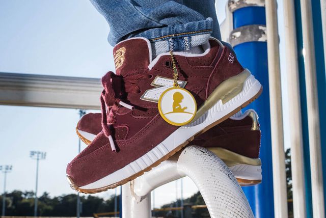 NB530 - Sneaker Freaker