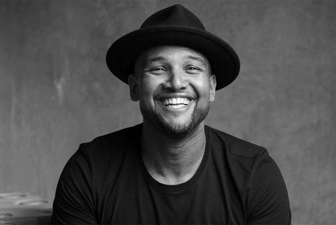 USMNT Coach Gregg Berhalter Rocks Custom Jordan 1s at World Cup ...