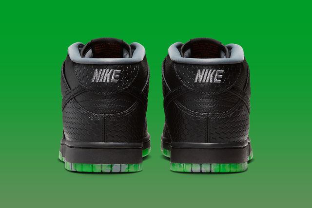 You Can Cop the Spooky Nike Dunk Mid Ahead of Halloween - Sneaker Freaker