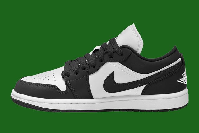 Pounce on the ‘Panda’ Air Jordan 1 Low - Sneaker Freaker