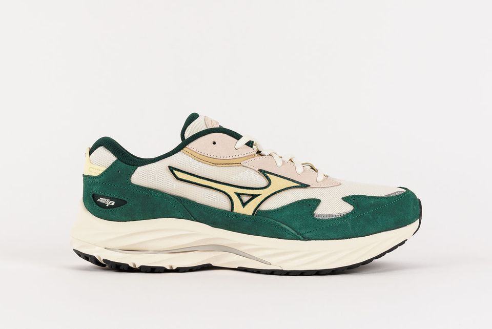 Mizuno Make a Splash with the Wave Rider β - Sneaker Freaker