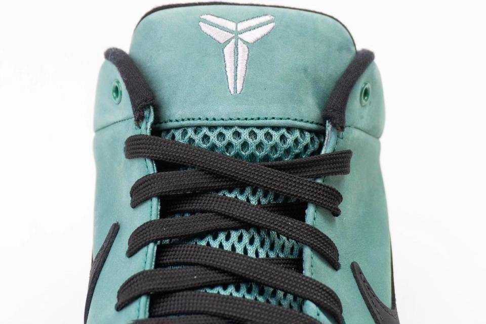 The New Nike Kobe 4 Is an Ode to Kobe Bryant and His Daughters ...