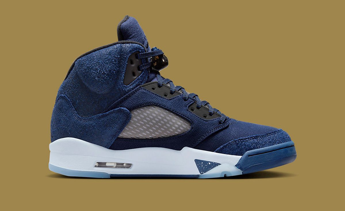 Official Look: Air Jordan 5 'Midnight Navy' - Industry News