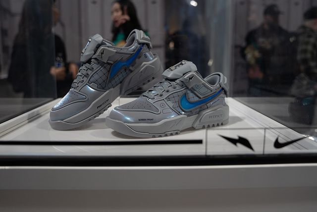 Limited Run of RTFKT x Nike Dunk Genesis Will See Public Release ...