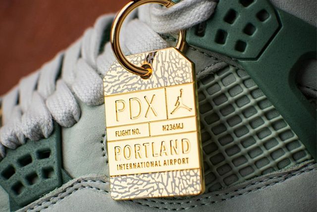 The Air Jordan 4 'First Class' Takes Flight - Sneaker Freaker