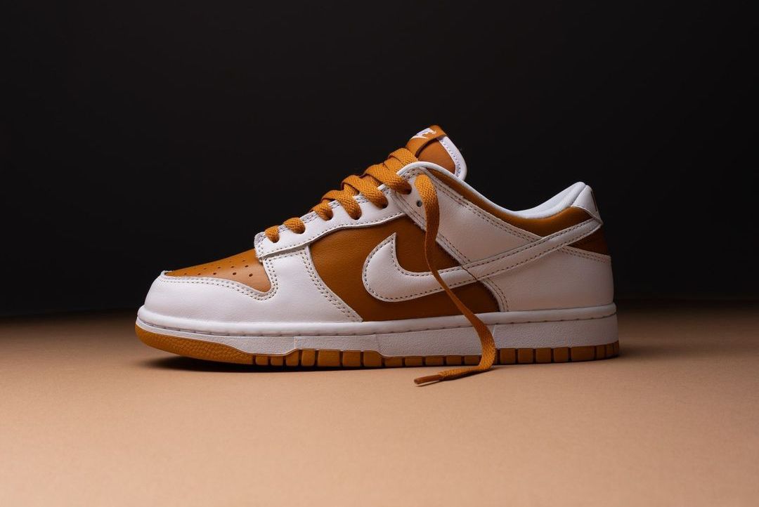 The Nike Dunk Low 'Reverse Curry' Lands Soon - Sneaker Freaker