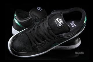 Nike SB Dunk Low (Sparkle) - Sneaker Freaker