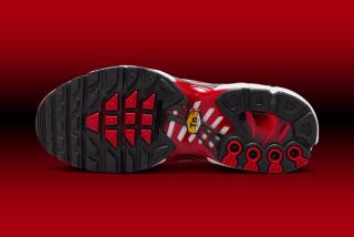 The Nike Tuned Looks Badass in ‘Black/Red’ - Sneaker Freaker