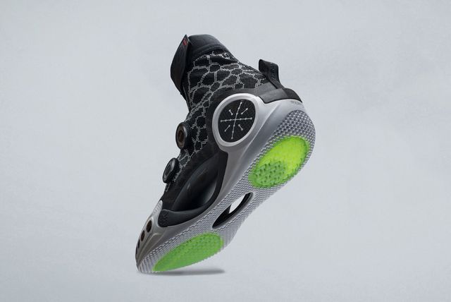 Li-Ning and Dwyane Wade Announce New Way Of Wade 9 Basketball Signature ...