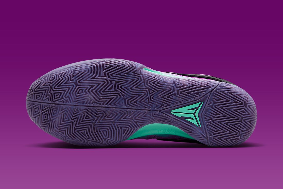 Celebrate the Holidays With the Ja 1 ‘Christmas’ - Sneaker Freaker