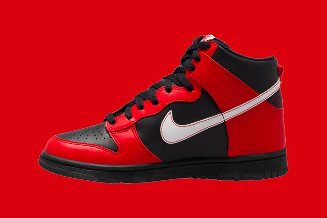 This Nike Dunk High Gives Off ‘Deadpool’ Vibes - Sneaker Freaker