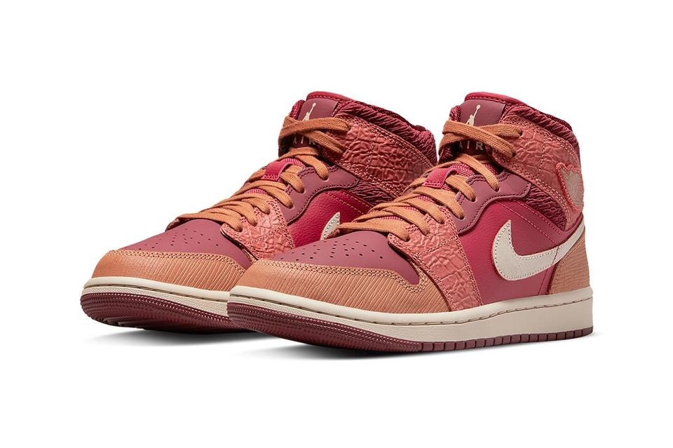 Air Jordan 1 - Sneaker Freaker