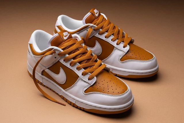 The Nike Dunk Low 'Reverse Curry' Lands Soon - Sneaker Freaker