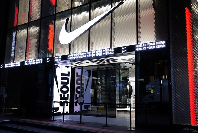 Look Inside: The Nike Rise Seoul Concept Store is a Retail Dream ...