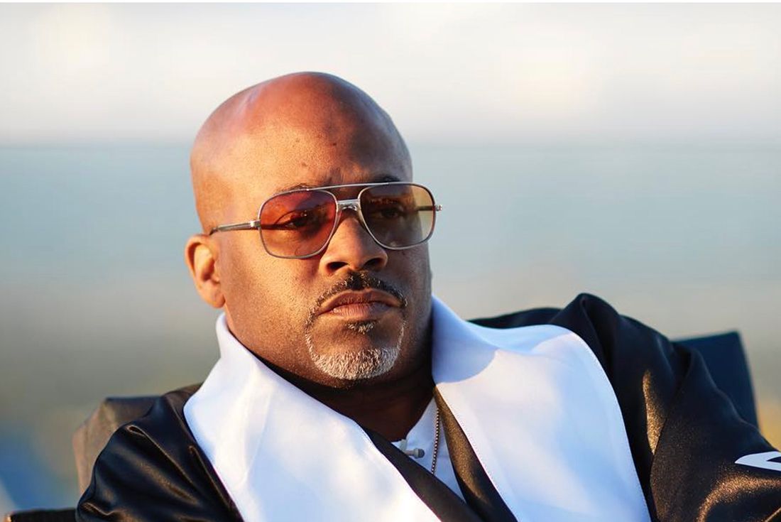 Dame Dash Denies Selling Sneakers On EBay - Industry News