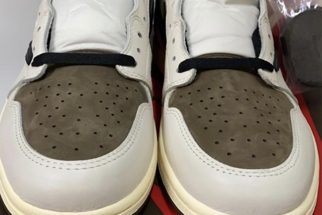 A Closer Look at Travis Scott’s Alternate Air Jordan 1 - Sneaker Freaker